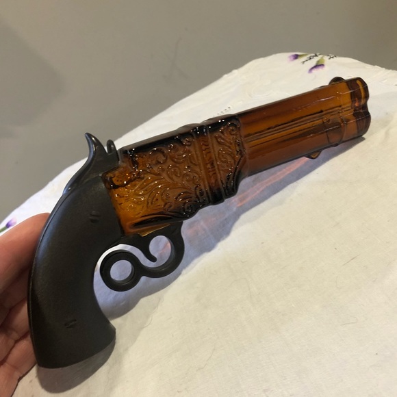 Avon | Accents | Vintage Avon Revolver Aftershave Bottle Full In ...